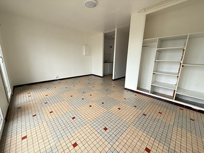 Appartement à louer - Brétigny-sur-Orge, Moinerie - 1 pièce