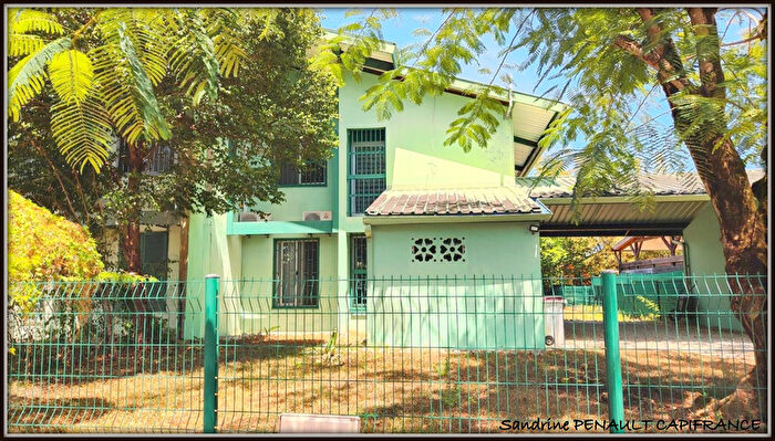 Maison 4 pièces à vendre à Kourou