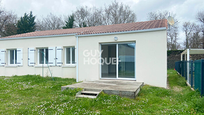 Maisons à vendre et appartements à louer - 1