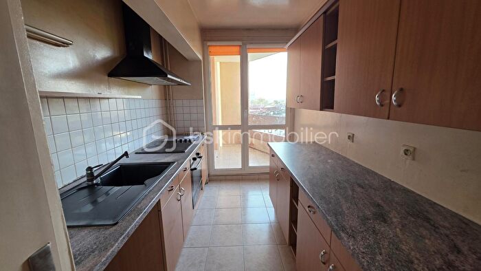 Appartement à vendre - Corbeil-Essonnes, Rive droite - 3 pièces - 2 chambres