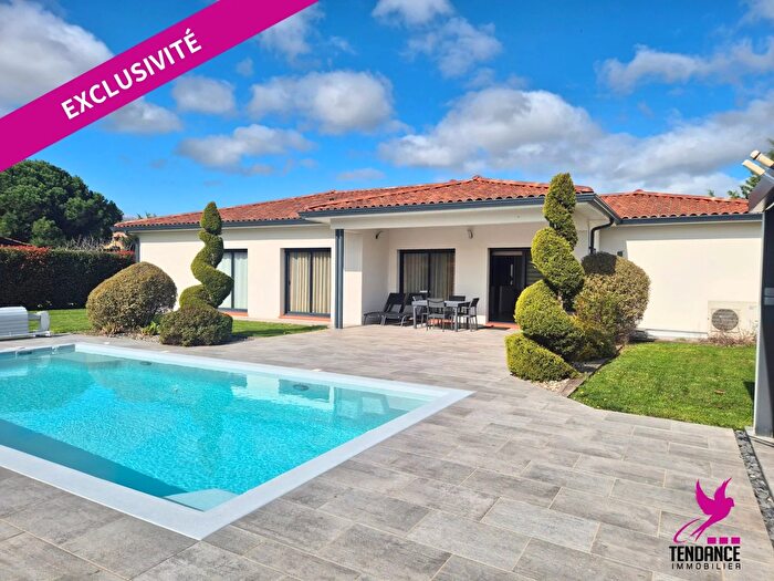 Maison à vendre - Merville - 5 pièces - 4 chambres