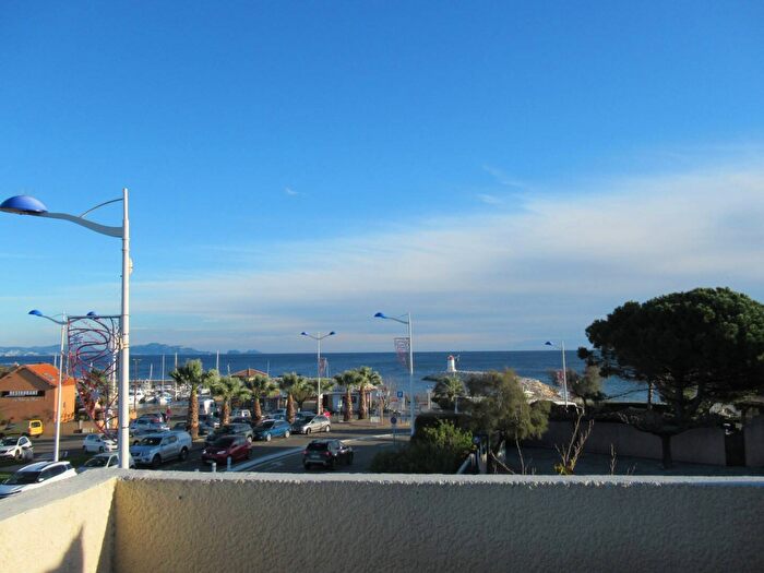 Appartement à louer - Sausset-les-Pins - 2 pièces - 1 chambre