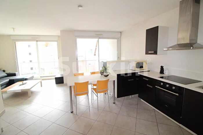 Appartement 3 pièces à Aix-les-Bains, Centre-ville, à louer