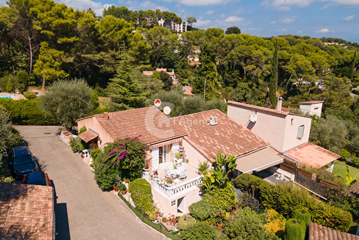 Maison 2 pièces à vendre à Vallauris