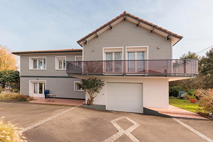 Maison à vendre - Saint-Vincent-de-Paul - 6 pièces - 4 chambres