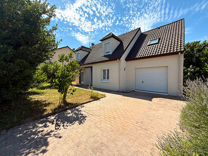 Maison 6 pièces à vendre à Magny-les-Hameaux