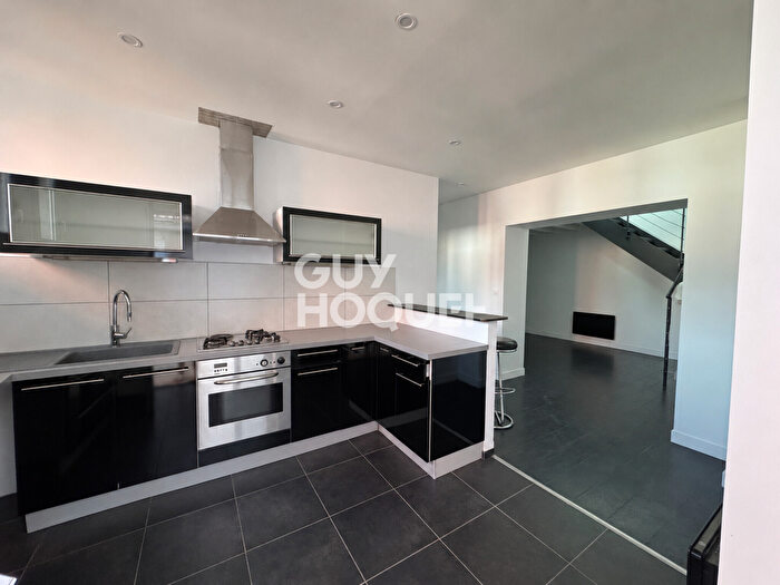 Appartement 3 pièces à vendre à Bourgoin-Jallieu, Centre-ville, Pont Saint-Michel