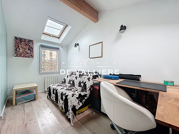 Maison à vendre - Rueil-Malmaison, Mazurieres - 4 pièces - 2 chambres