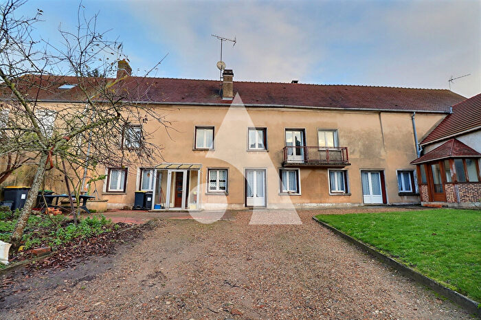 Maison à vendre - Cormeilles-en-Vexin - 9 pièces - 6 chambres