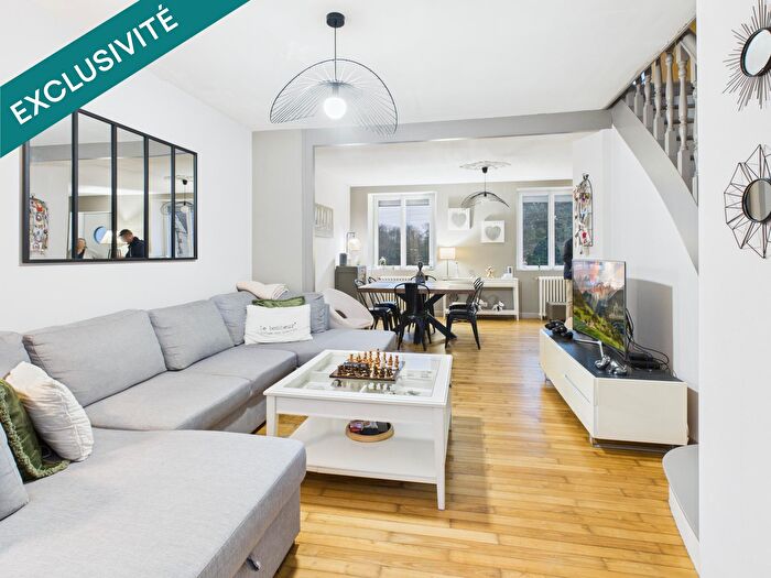 Maison à vendre - Saint-Martin-des-Champs - 5 pièces - 4 chambres