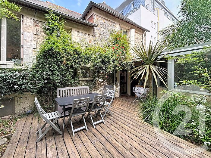 Maison 4 pièces à Quartiers Ouest, Arsenal, Redon, à vendre