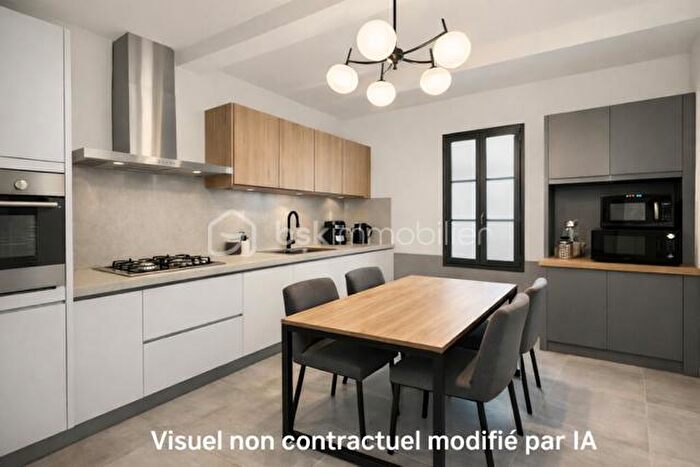 Maison à vendre - Le Cailar - 6 pièces - 4 chambres