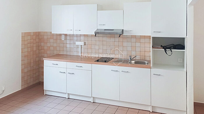 Appartement à louer - Pierrelatte, Centre-ville - 1 pièce