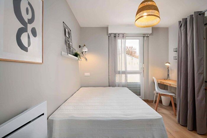 Appartement à louer - Caudéran, Bordeaux - 1 pièce