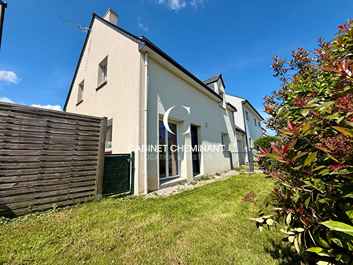 Maison à louer - Pleurtuit - 5 pièces - 4 chambres