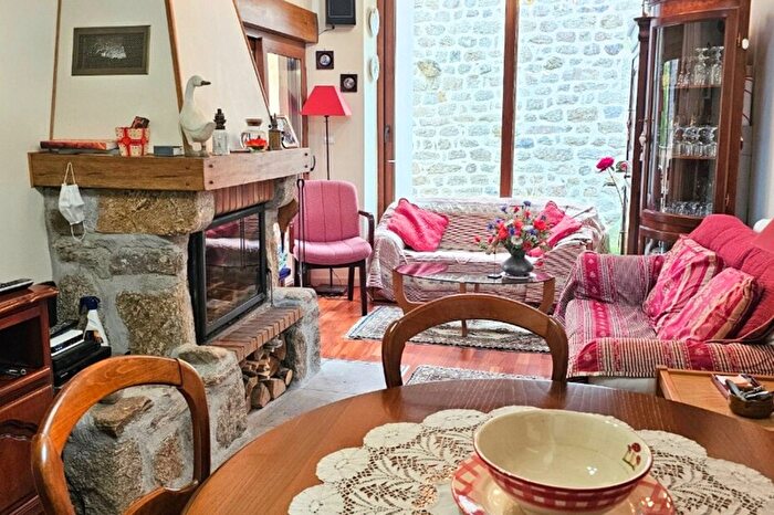 Maison à vendre - Lespéron - 5 pièces - 3 chambres