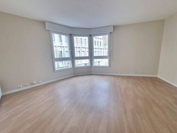 Appartement à louer - Centre, Saint-Cloud - 2 pièces - 1 chambre