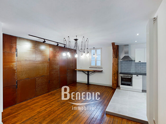 Appartement à louer - Metz, Centre-ville - 5 pièces - 3 chambres