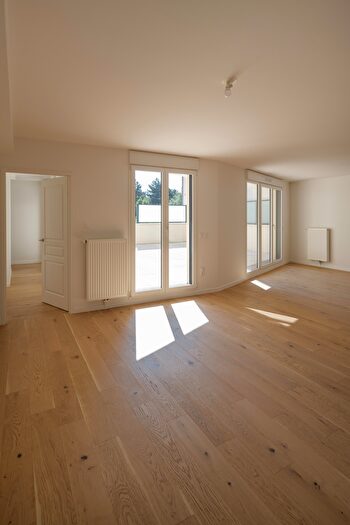 Appartement à vendre - Courbevoie, Marceau République - 4 pièces - 3 chambres