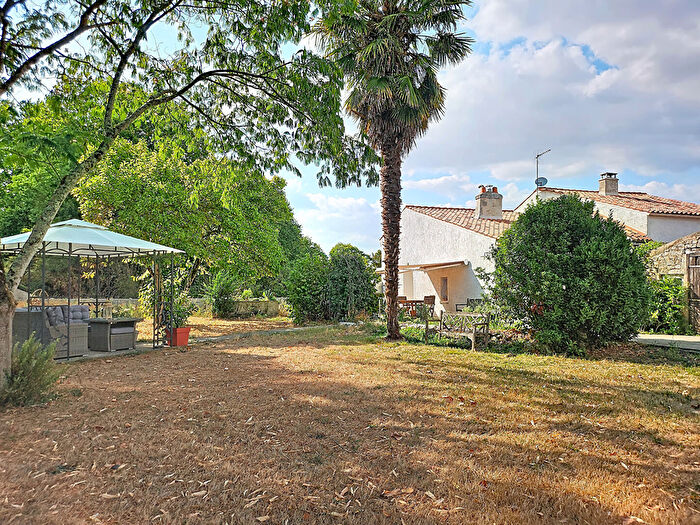 Oulmes : Maison 7 pièces à vendre
