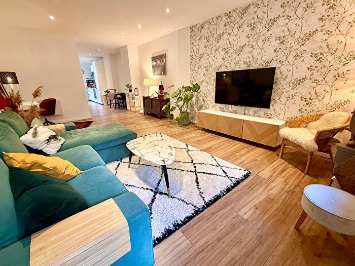 Maison à vendre - Villeneuve-lès-Maguelone - 5 pièces - 3 chambres