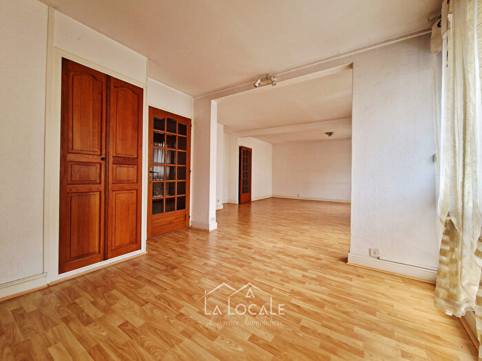 Appartement à vendre - Limoges, Centre-ville, Hôtel de Ville, Emailleurs - 3 pièces - 2 chambres