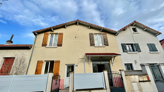 Maison à vendre - Bron, Les Jardins du Fort - 5 pièces - 4 chambres