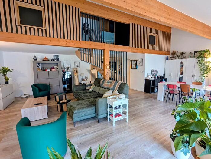 Appartement à vendre - Montélimar, Centre-ville - 4 pièces - 2 chambres