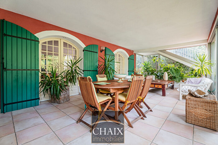 Maison 6 pièces à Roquefort-la-Bédoule, à vendre