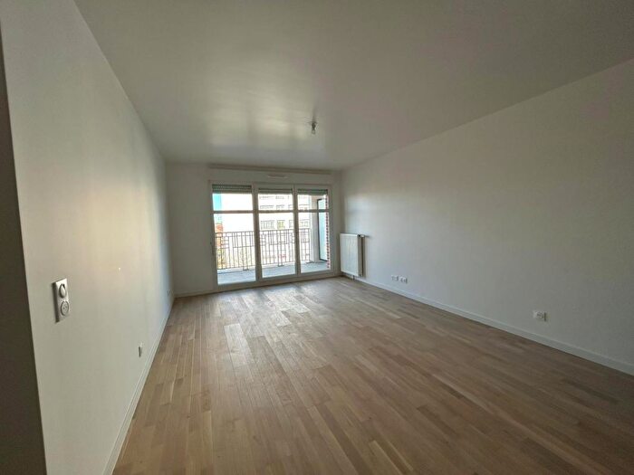 Appartement à louer - Le Blanc-Mesnil, Eiffel - 3 pièces - 2 chambres