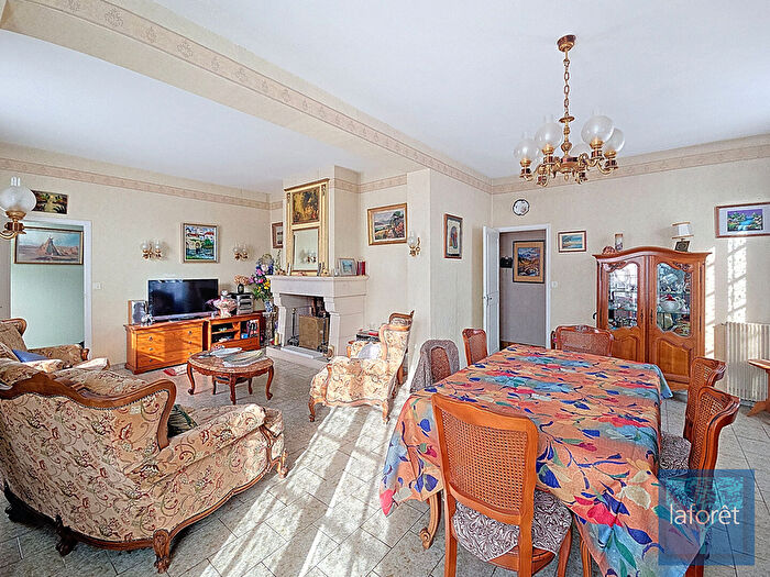 Maison à vendre - Pessac, Noës - 5 pièces - 3 chambres