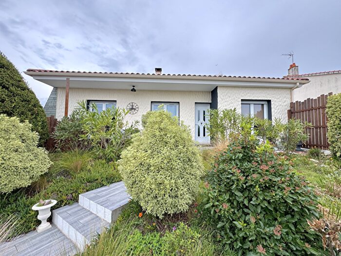 Maison à vendre - Château-dOlonne, Plesses, Le Puits Rochais, Talmont - 6 pièces - 5 chambres