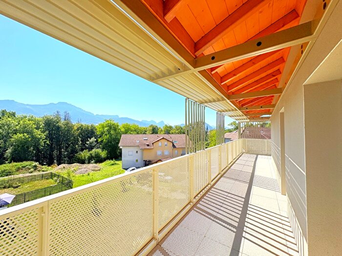 Appartement 4 pièces à Charvonnex, à vendre