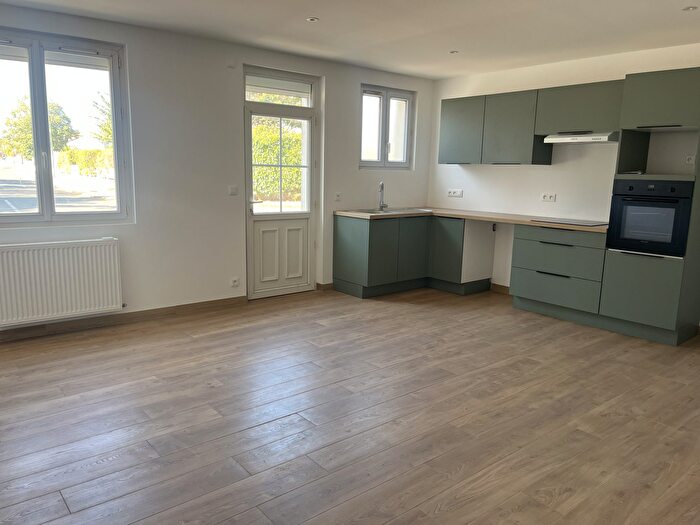 Maison 5 pièces à Saint-Lumine-de-Coutais, à louer