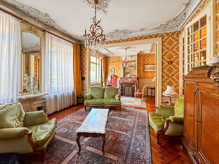 Maison à vendre - Calais, Hôtel de ville - 11 pièces - 6 chambres