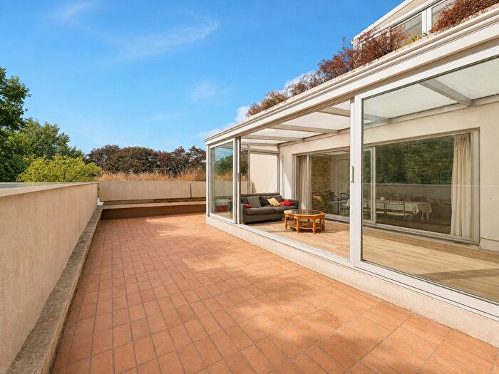 Nanterre, Centre-ville : Appartement 4 pièces à vendre