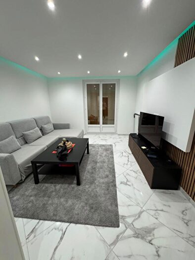Nice, Roquebillière : Appartement 3 pièces à vendre