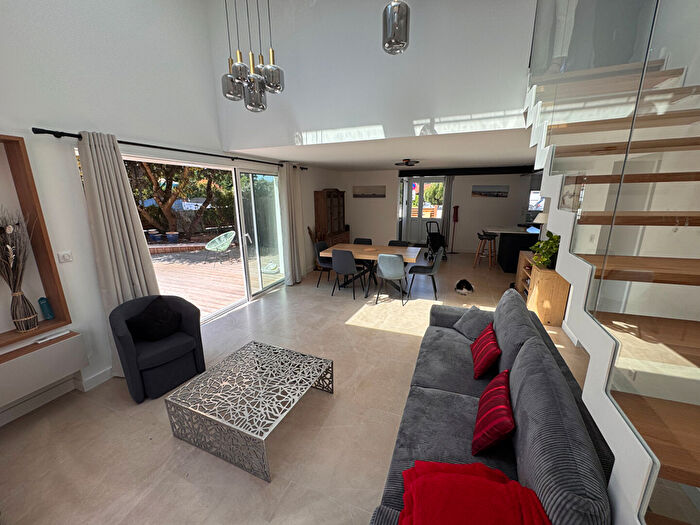 Gujan-Mestras, La Hume, Plage : Maison 4 pièces à vendre