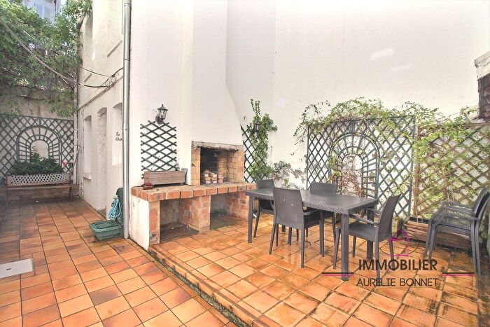 Trouville-sur-Mer, Plages, Promenade des Planches, Bon Secours : Maison 3 pièces à vendre