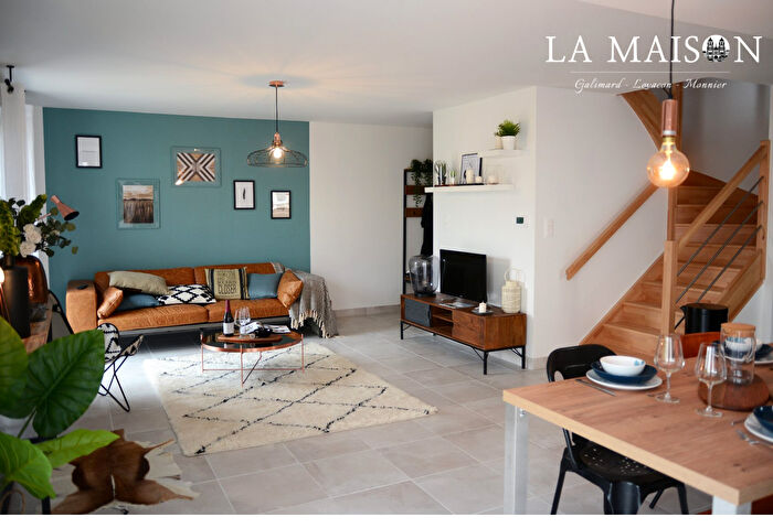 Appartement 4 pièces à vendre à Clénay