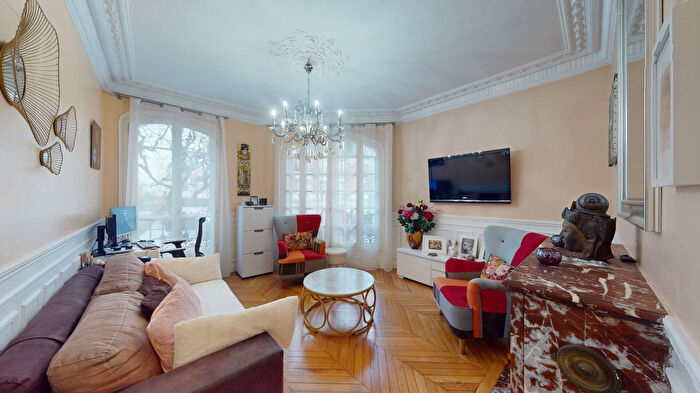 Appartement à vendre - Le Raincy, Centre-ville, Mairie, Thiers - 4 pièces - 2 chambres