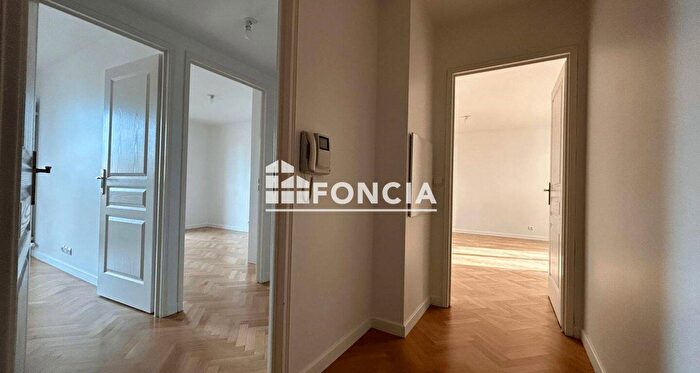 Centre Ville, Croissy-sur-Seine - Appartement 3 pièces à louer