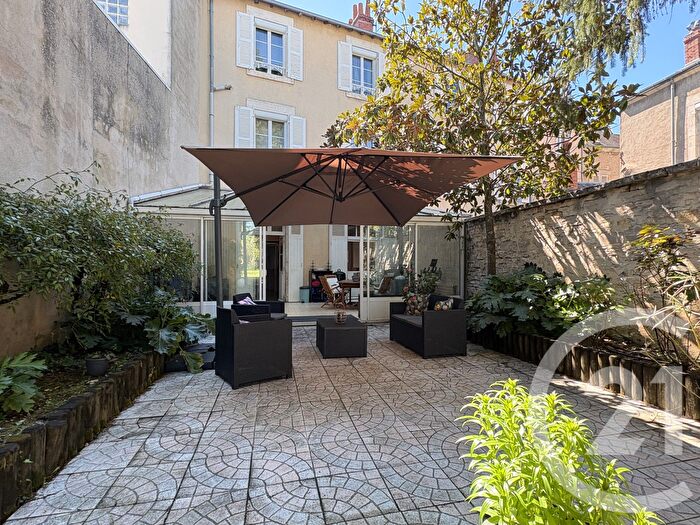 Châteauroux, Bitray, La Belle Etoile, Le Buxerioux, Le Fontchoir : Maison 7 pièces à vendre