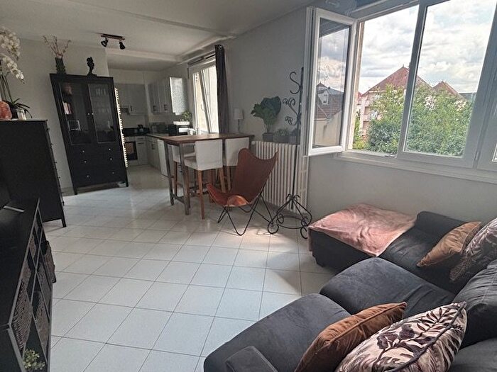 Appartement 2 pièces à Ozoir-la-Ferrière, Vieux village, Armainvilliers, Notre Dame, à vendre