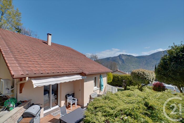 Maison à vendre - Saint-Paul-de-Varces - 6 pièces - 4 chambres
