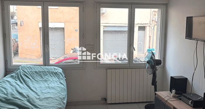 Appartement à vendre - Marseille e , Cinq Avenues - 1 pièce