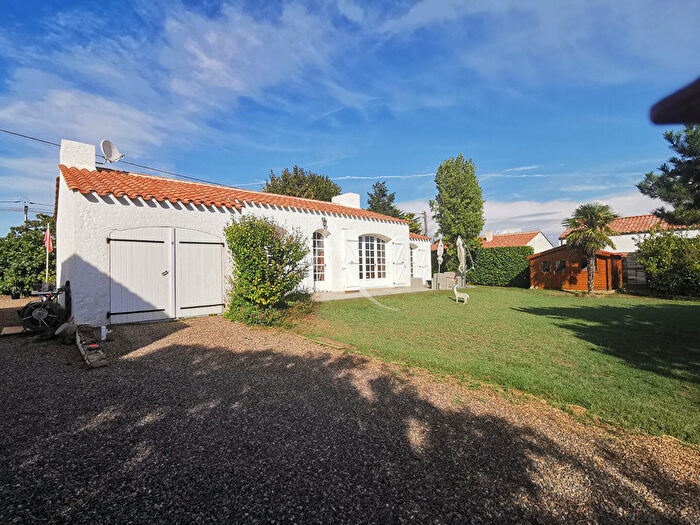 Maison à vendre - Talmont-Saint-Hilaire - 6 pièces - 4 chambres