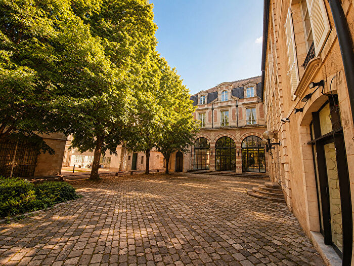 Appartement 3 pièces à vendre à Nevers, Centre-ville