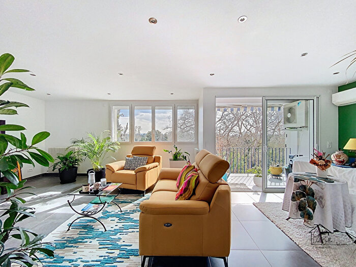 Appartement à vendre - Avignon, Rocade Sud - 5 pièces - 3 chambres