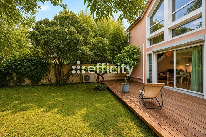Maison 8 pièces à vendre à Massy, Villaine, Bièvre, Poterne